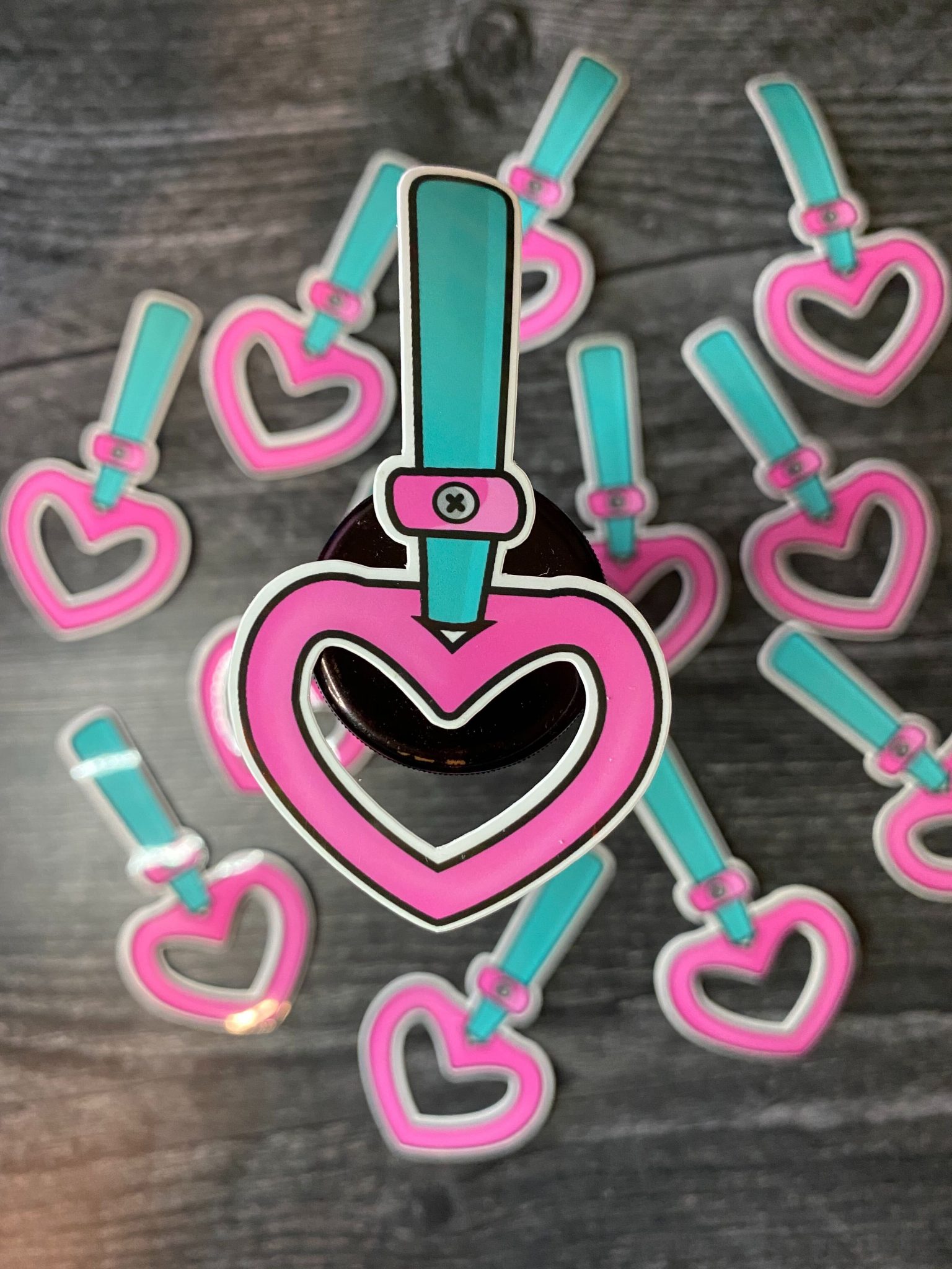 Tsurikawa JDM Ring Charm Japanese Heart Shaped Subway Handle Pink/Teal ...